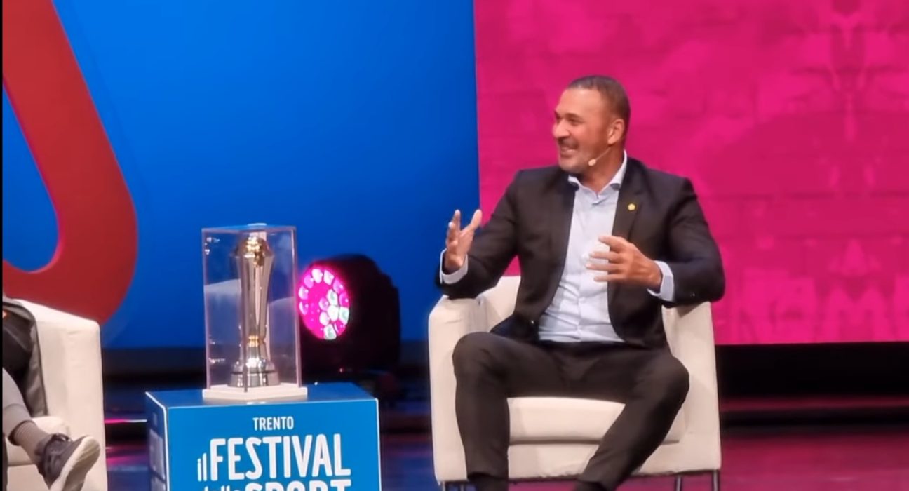 Gullit sull'obiettivo del Milan: "Mi piacerebbe vederlo al Barça ...